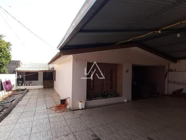 CASA TRÊS DORMITÓRIOS NO BAIRRO PLANALTINA