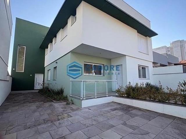 CASA TRÊS DORMITÓRIOS NO SÃO LUIZ 01