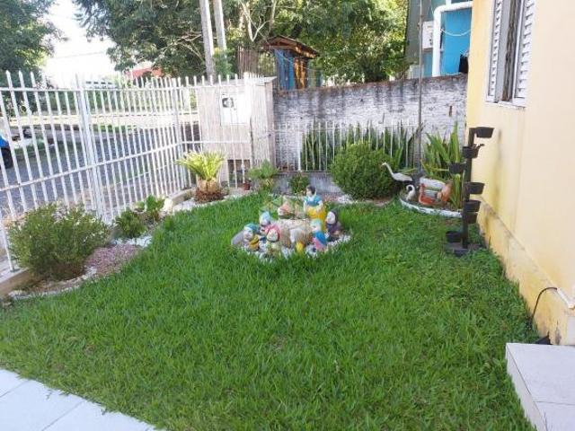 casa três dormitórios na feitoria seller