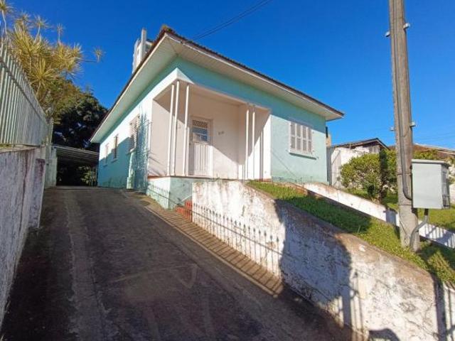 Casa três quartos à venda em Esteio