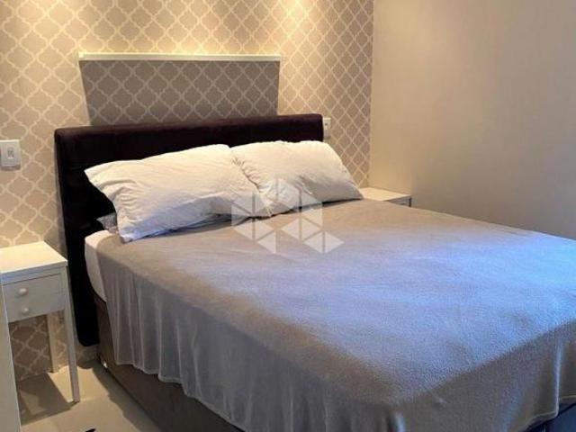 Casa triplex, 3 dormitórios, 2 vagas, Tristeza, porto Alegre