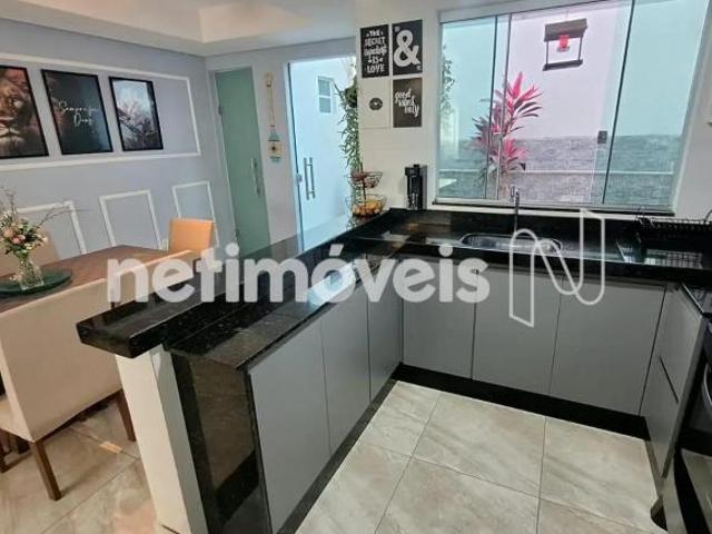 Casa Triplex 150m² no Vale dos Coqueiros Sem Taxa de Condomínio 2 vagas individuais