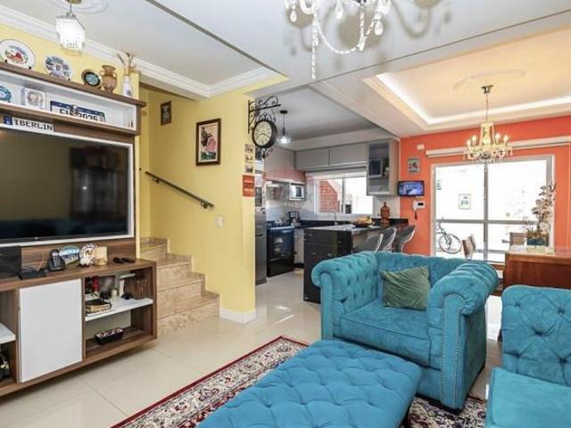 Casa Triplex 180m² 4 Dormitórios 2 Vagas Bairro Alto