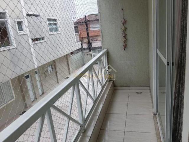 Casa Triplex | 2 quartos | 1 escritorio Macuco Santos Casa
