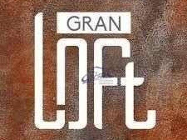 Casa Triplex com 2 quartos / suítes à venda, 169 m² Condomínio Gran Loft Granja Viana Cotia/