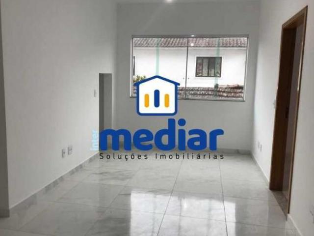 Casa Triplex com 3 Suites, 165m2 no Boqueirão / Santos