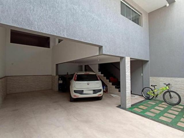 Casa Triplex com 3 quartos à venda em Contagem, no bairro Jardim Riacho Das Pedras