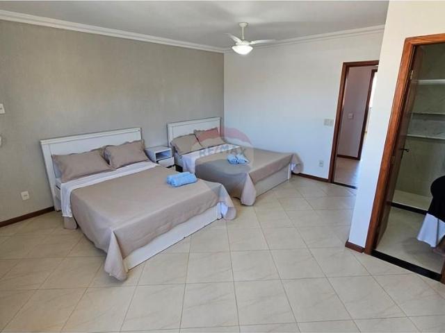 Casa tríplex a 850 metros da Praia do Peró Cabo Frio | LOCAÇÃO FIXA