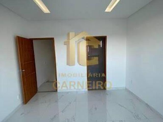 Casa Triplex à venda em Residencial Bethania Santana do Paraíso
