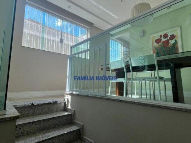 Casa Triplex à venda ou aluguel 3 quartos piscina Embaré Santos