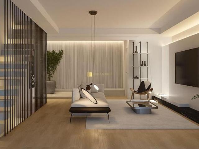 Casa triplex geminada à venda no bairro Santo Agostinho
