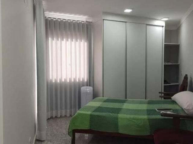 CASA TRIPLEX EM PEDRO LEOPOLDO