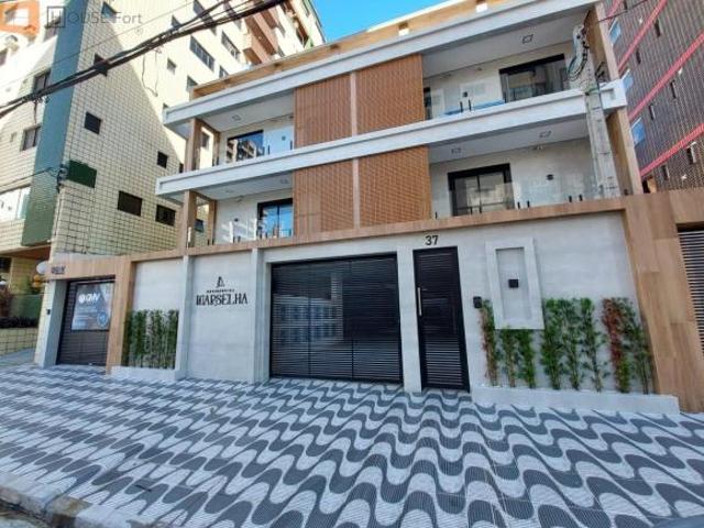 Casa Triplex em Vila Tupi Praia Grande, SP