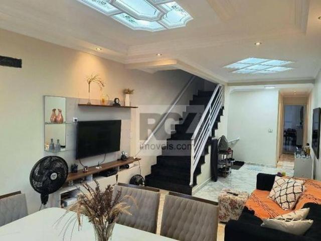 Casa Triplex Mobiliada com Piscina Privativa e Área Gourmet