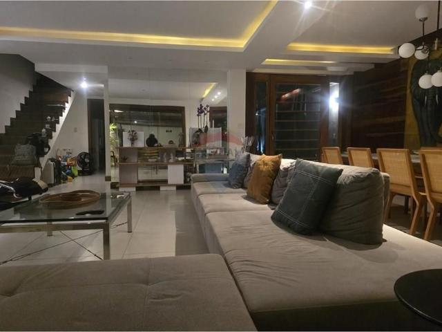CASA TRIPLEX MOBILIADA PARA LOCAÇÃO – CONDOMÍNIO VIVENDAS DO SOL | RECREIO DOS BANDEIRANTES