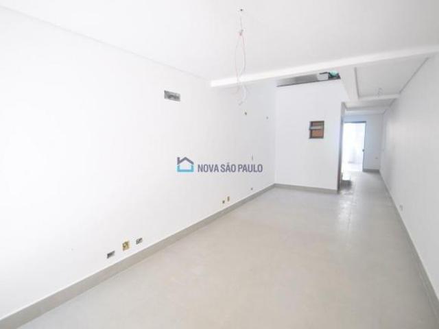 Casa Triplex Nova, 3 Quartos, 3 suítes, Espaço Gourmet, 2 vagas ! 11 min 850m