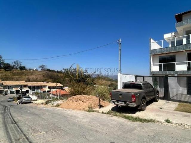 CASA TRIPLEX NOVA 3 QUARTOS 1 SUITE VISTA DEFINITIVA COBERTURA