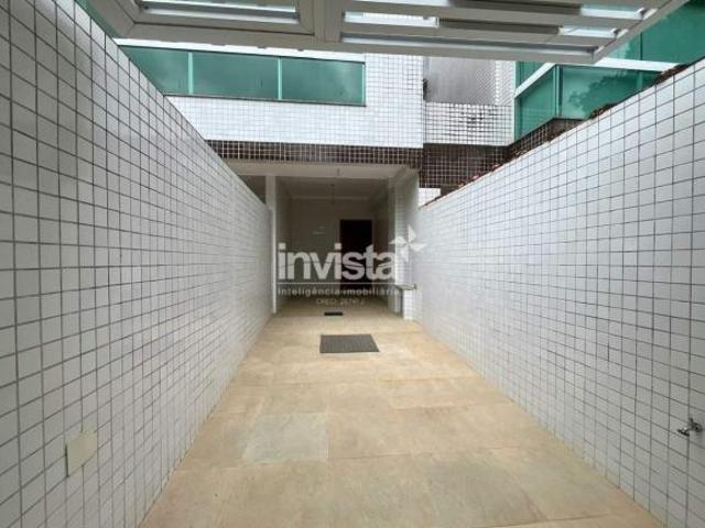 Casa Triplex Nova à Venda no Boqueirão – Santos