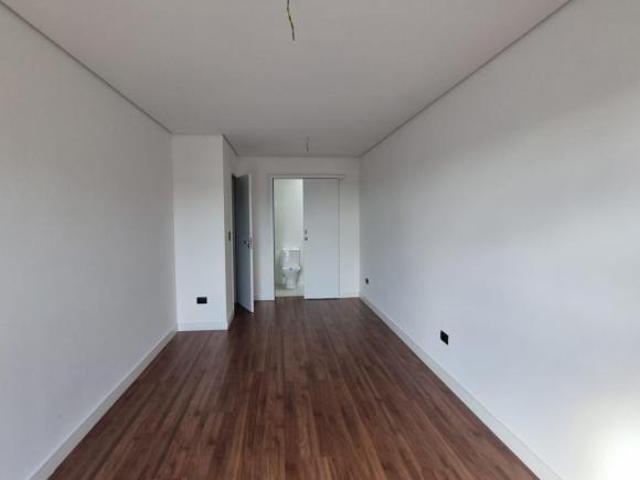 Casa Triplex no Aristocrata