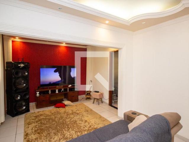 Casa, Tropical, 3 Quartos, 200 m2 Contagem