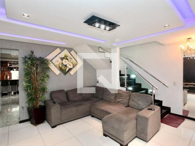 Casa, Tropical, 3 Quartos, 240 m2 Contagem