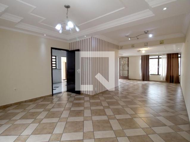 Casa, Trujillo, 3 Quartos, 300 m2 Sorocaba