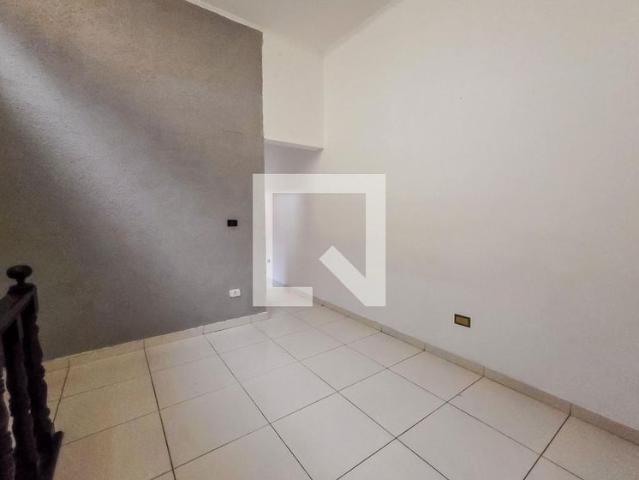 Casa, Utinga, 2 Quartos, 25 m2 Santo André