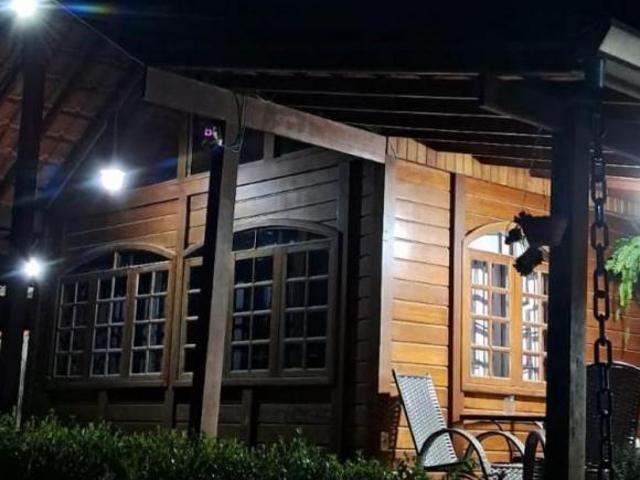 Casa Vale Florido