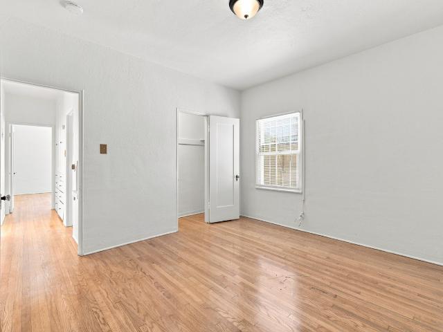 Casa Valencia 2 Bedroom Apartment for Rent at 3121 E 5th St, Long Beach, CA 90814 Eastside