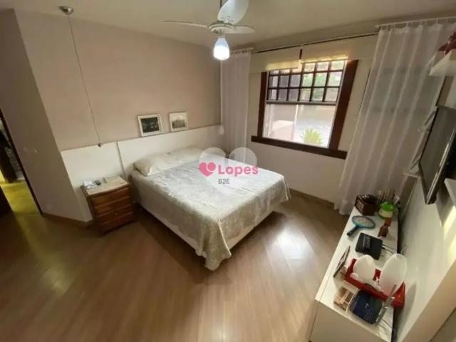 Lopes B2E vende Casa em Vargem Grande com RGI. 722m2 de área construída valor R$ 1.990.000,00 cond