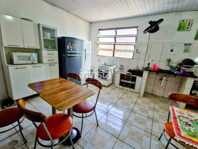 Casa à venda no bairro Vila Mathias