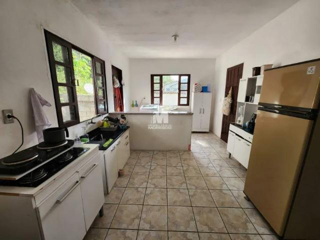 Casa à venda no bairro Bateas