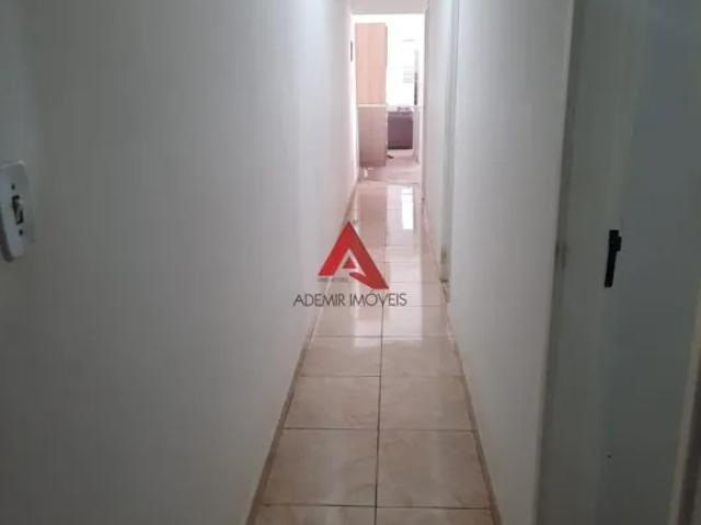 Casa à Venda no Bairro Parque dos Príncipes Jacareí/SP