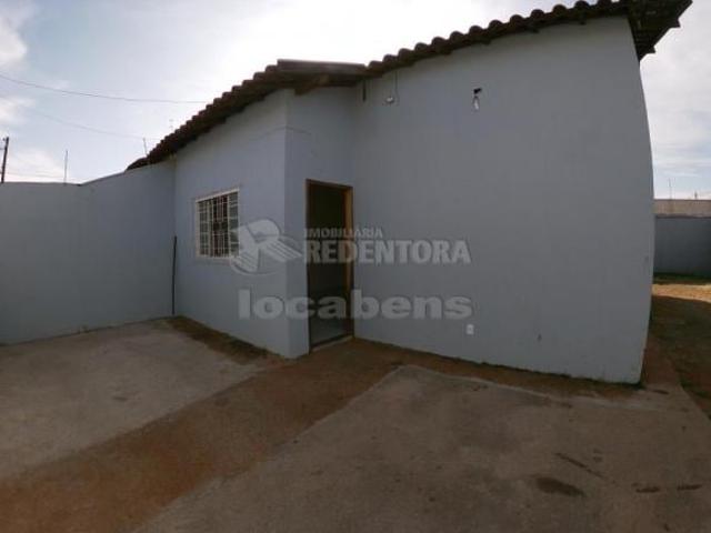 Casa Venda no Bom Sucesso com 02 dormitórios