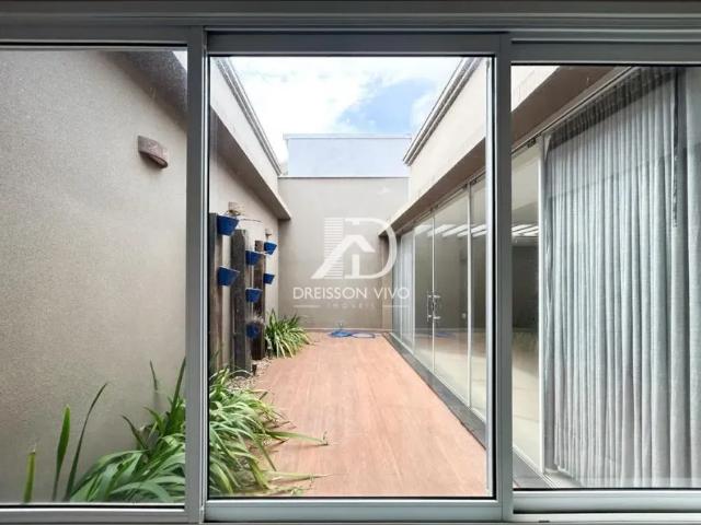 Casa à venda no Condomínio Figueira I, em São José do Rio Preto / SP