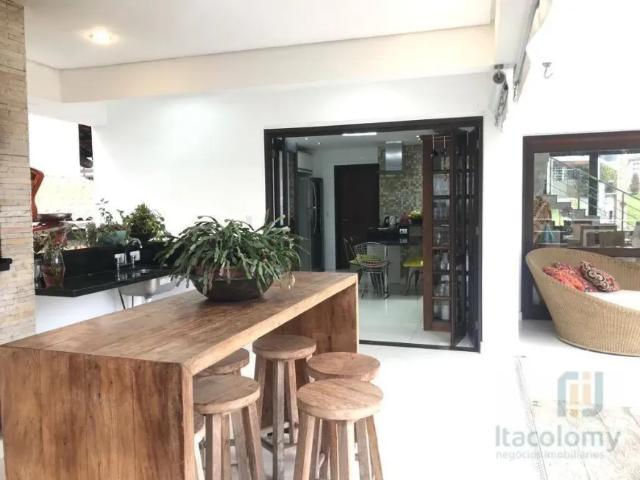 Casa à venda no Condomínio Nova Higienópolis