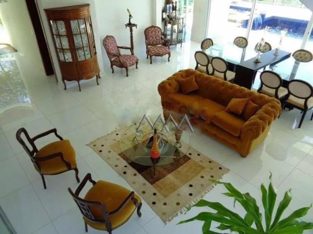 Casa à Venda no Condomínio Ville de Montagne com 6 Suítes – 1.050m²