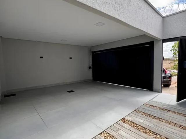 Casa, 3 quartos, 3 suítes, 180 m², 2 vagas no Jardim Atlantico em Goiânia