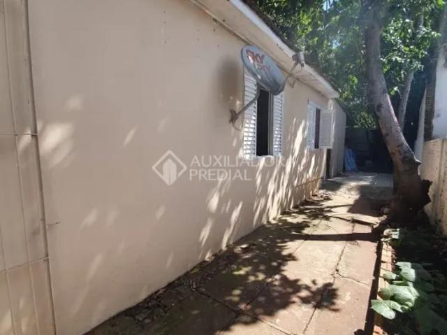 Casa à venda no Jardim Carvalho, Porto Alegre Excelente localização!