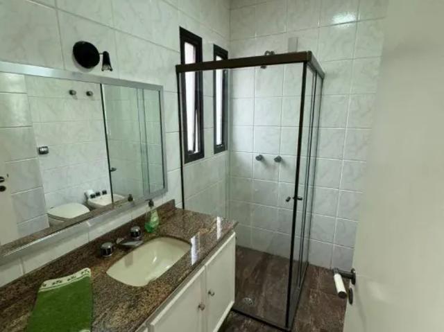 Casa à venda no Residencial Alphaville 01