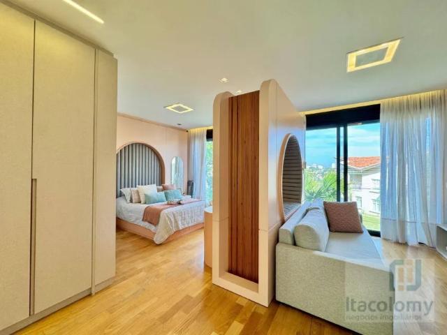 Casa à venda no Residencial Alphaville 0