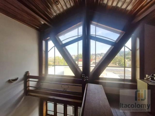 Casa à venda no Residencial Alphaville 10