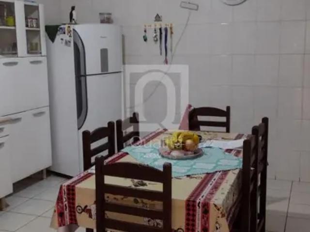 Casa à venda no Wanel Ville 2 Sorocaba, 3 quartos, 4 garagens e jardim