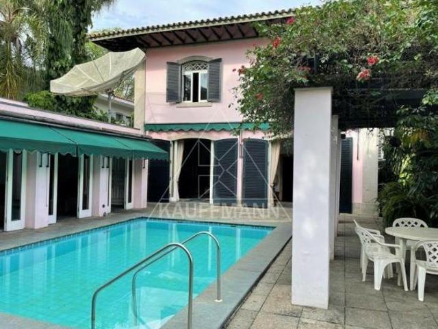 Casa, Venda,Alto de Pinheiros 4 quartos 8 Vagas 600m² de Área Construída