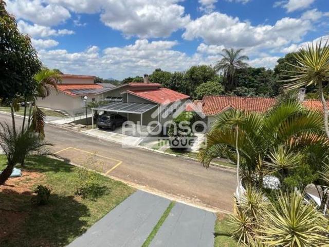 Casa venda assobradada isolada 145 mt 3 quartos 1suíte Cond fechado Granja