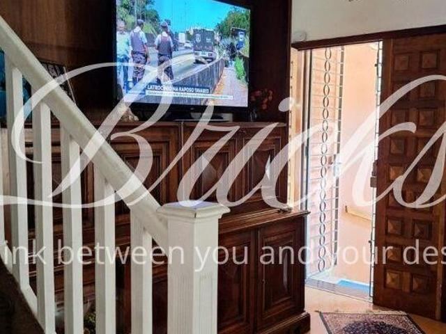 CASA VENDA CAMPO BELO 4 DORMITÓRIOS DUAS VAGAS 132M²