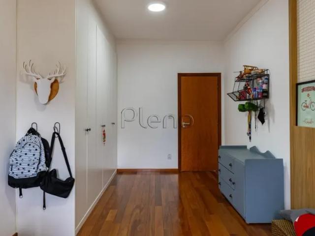 Casa à venda com 4 dormitórios no Swiss Park, Campinas