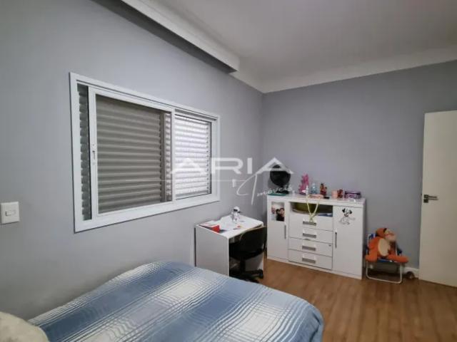 Casa à venda com 4 quartos, sendo 4 suítes Estância Santa Paula, Londrina PR