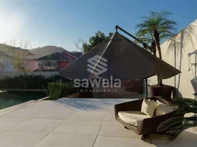 Casa à venda com 700,00m² e 4 quartos em Barra da Tijuca, Rio de Janeiro RJ