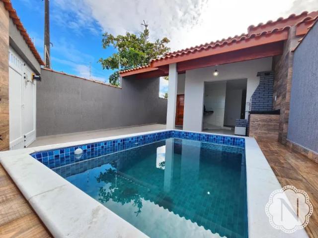 Casa à venda com 2 quartos no bairro Nova Itanhaém Interior